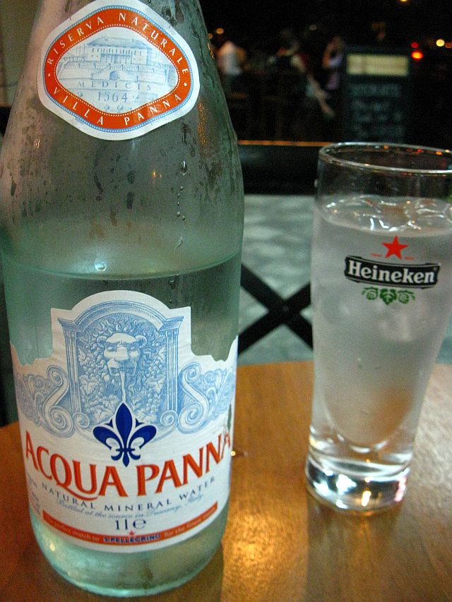 Purple Taste: Pigsfly Kitchen+Bar @ Goldhill Plaza