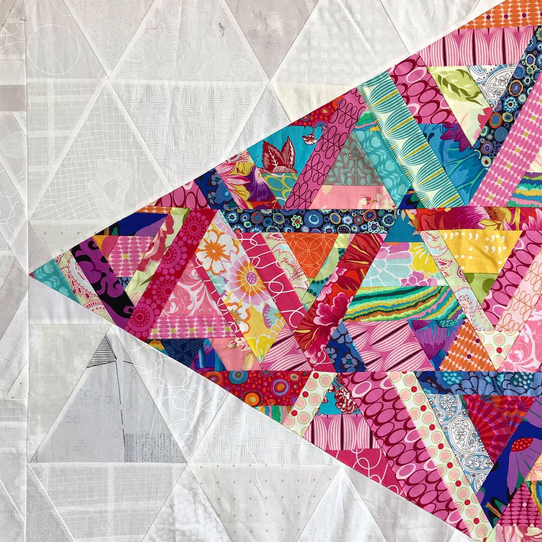 Wild Onion Studio: Tutorial: Equilateral Triangle Blocks for the White ...