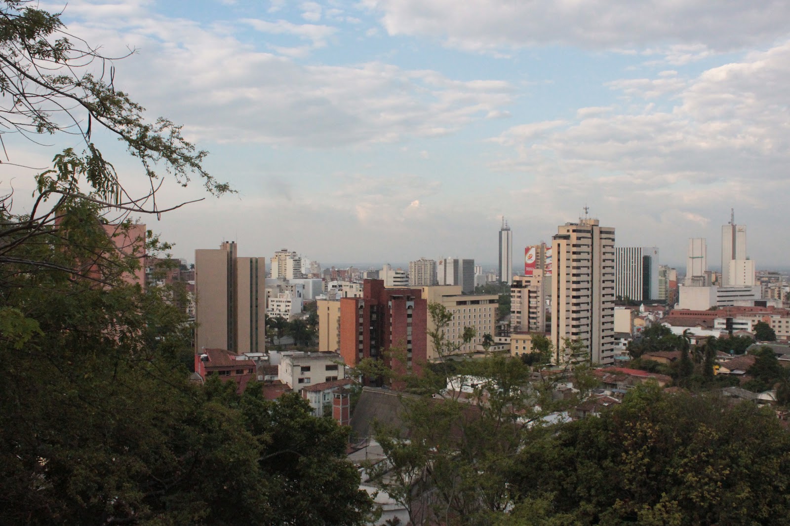 Un Loco Deseo por el Mundo: Cali (Colombia) - La capital de la salsa y ...