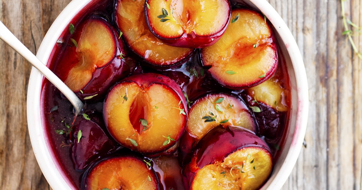 The Iron You: Simple Maple Vanilla Roasted Plums