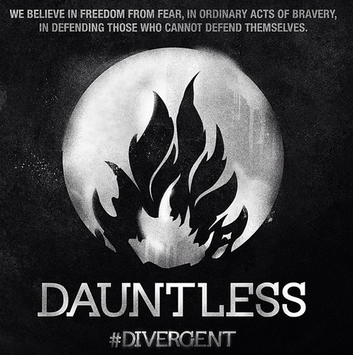 Kt the Little Lady: Divergent Inspired Makeup: Dauntless