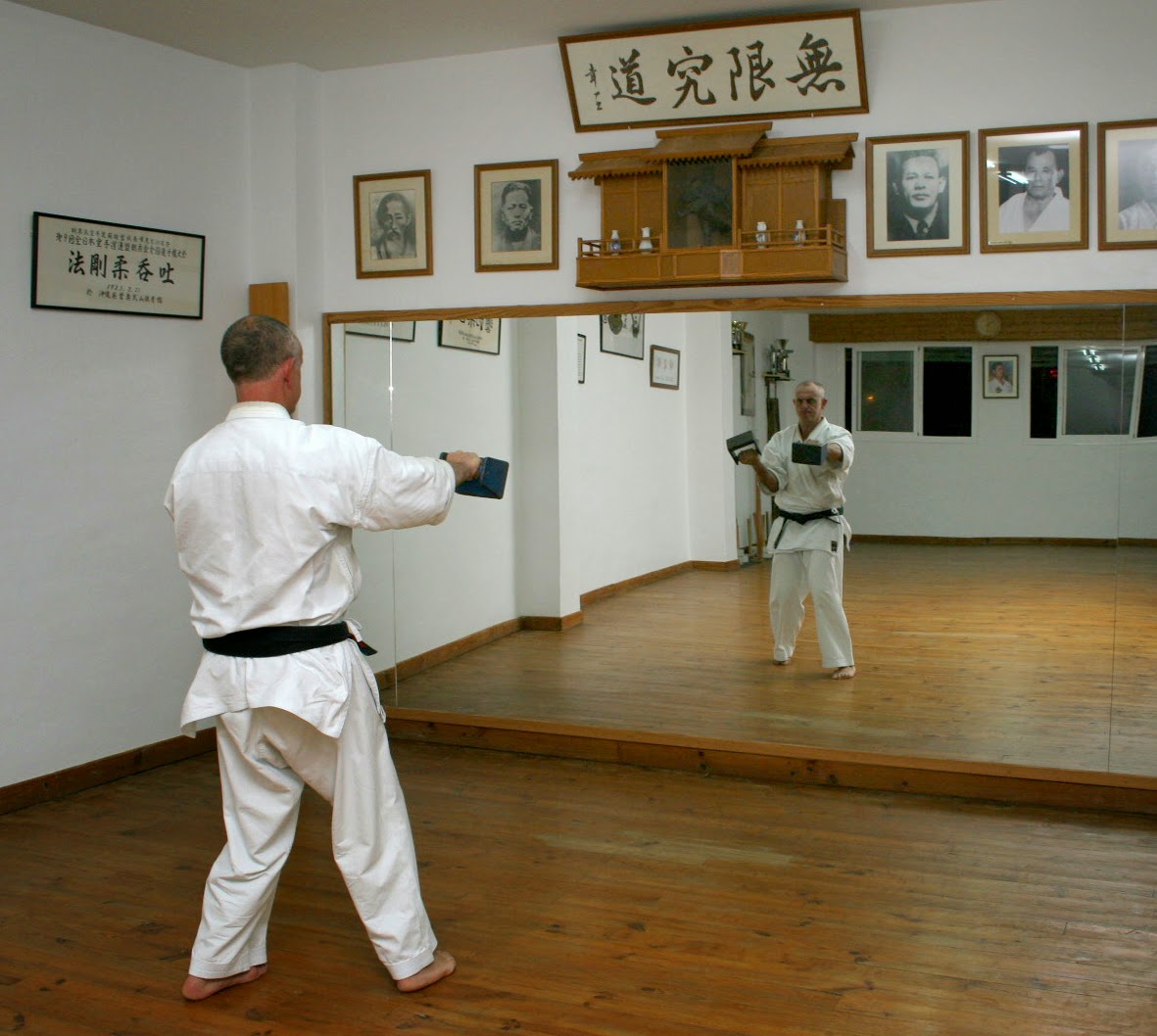 RYOBU KAN DOJO: ENTRENAMIENTO HOJO UNDO