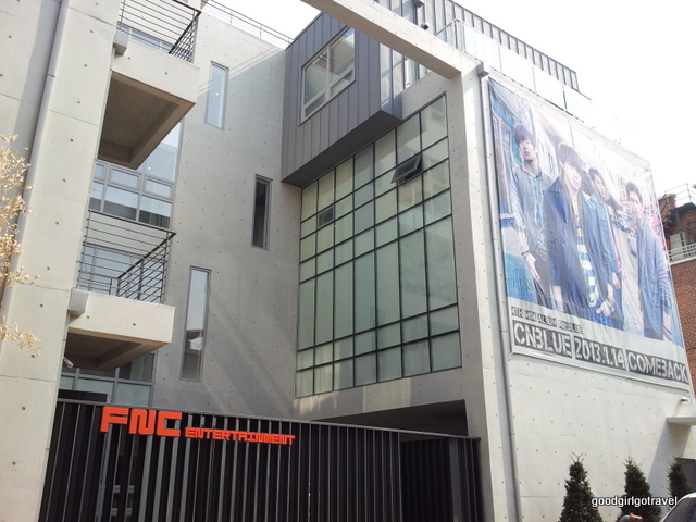 Good girl go travel: FNC Entertainment new building