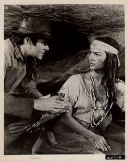 Slice of Cheesecake: Wende Wagner, pictorial