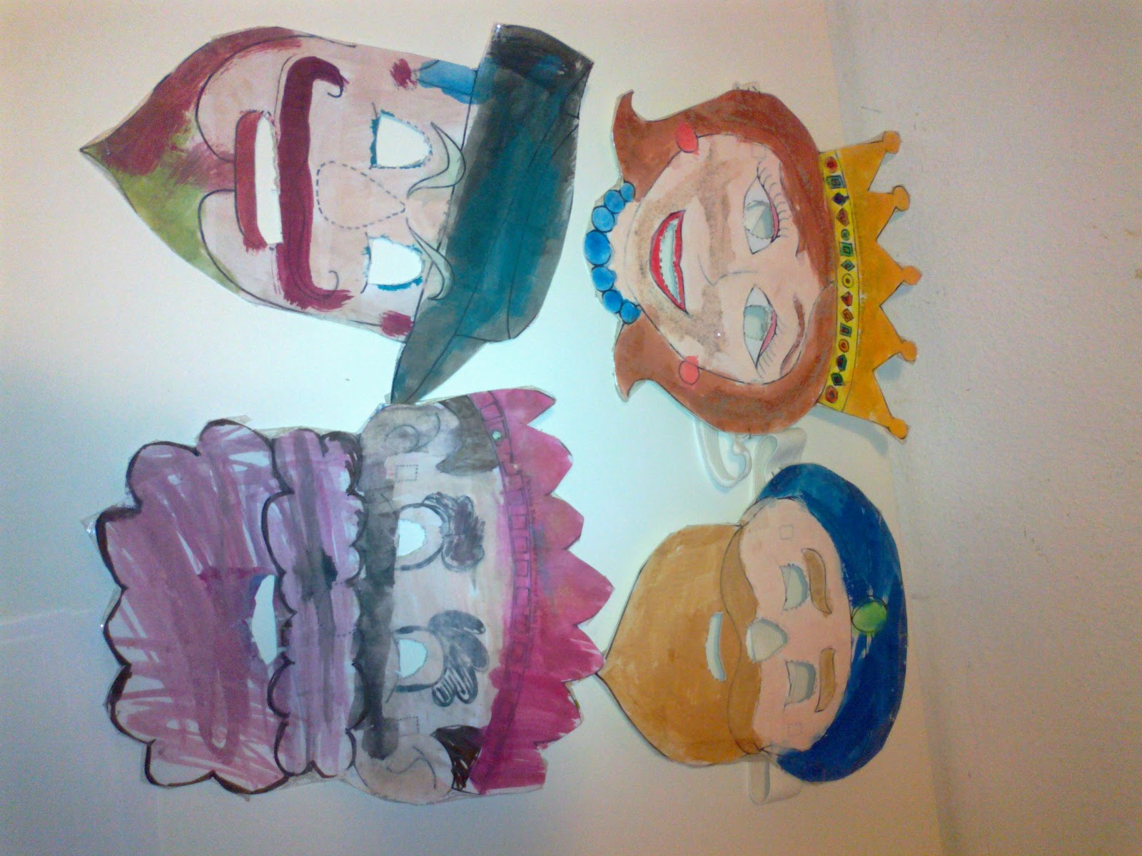 our Jewish little place: Purim character masks with children
