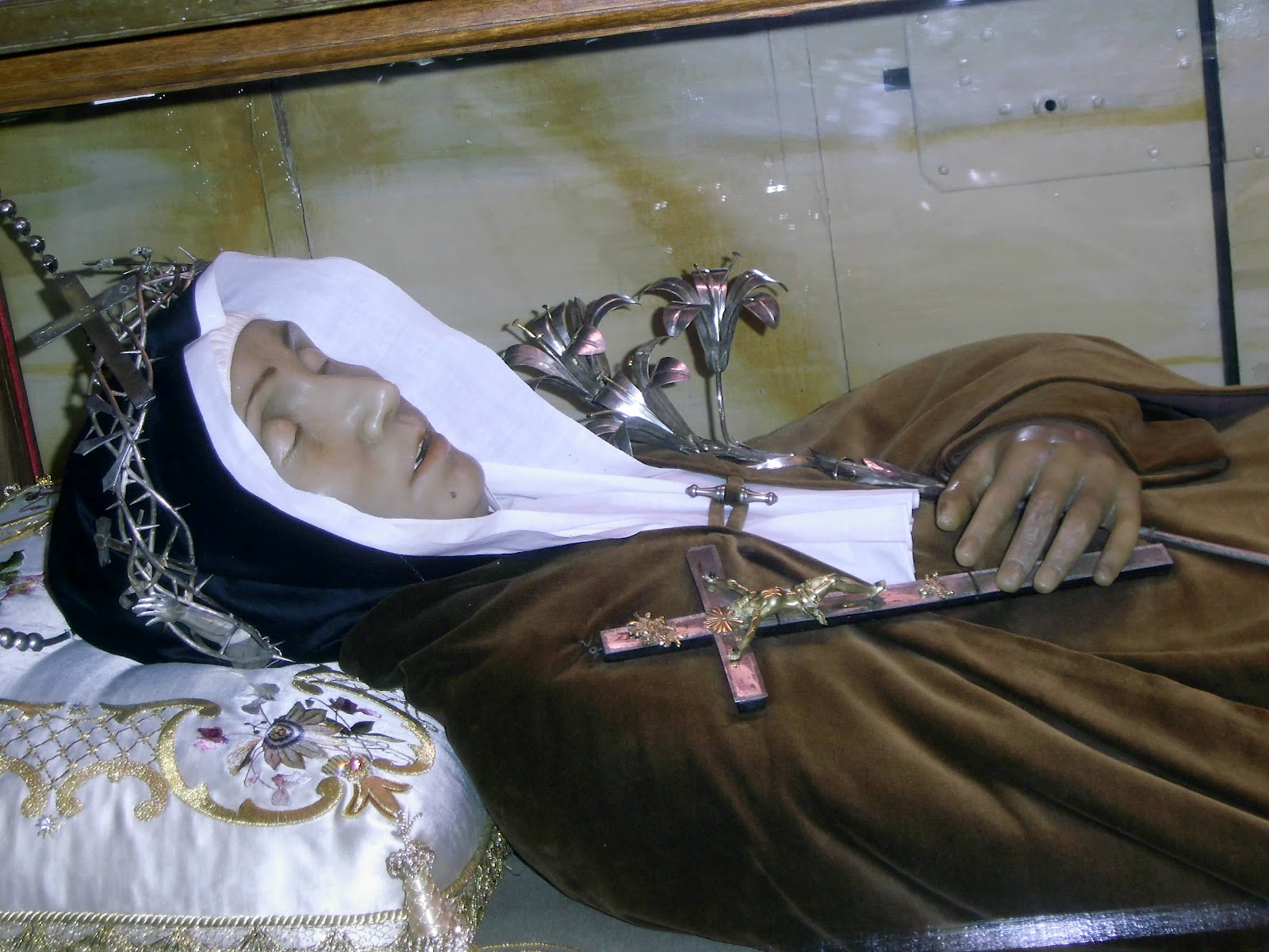 Santos Intactos e Incorruptos: Santa Verônica Giuliani