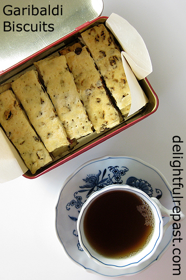 Delightful Repast: Garibaldi Biscuits - Currant Cookies - A British Classic