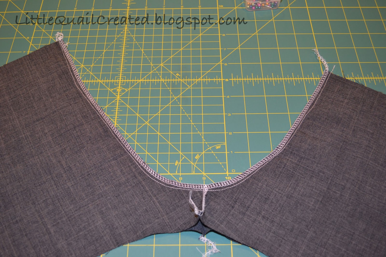 Little Quail: Gathered Pocket Shorts Tutorial and Pattern