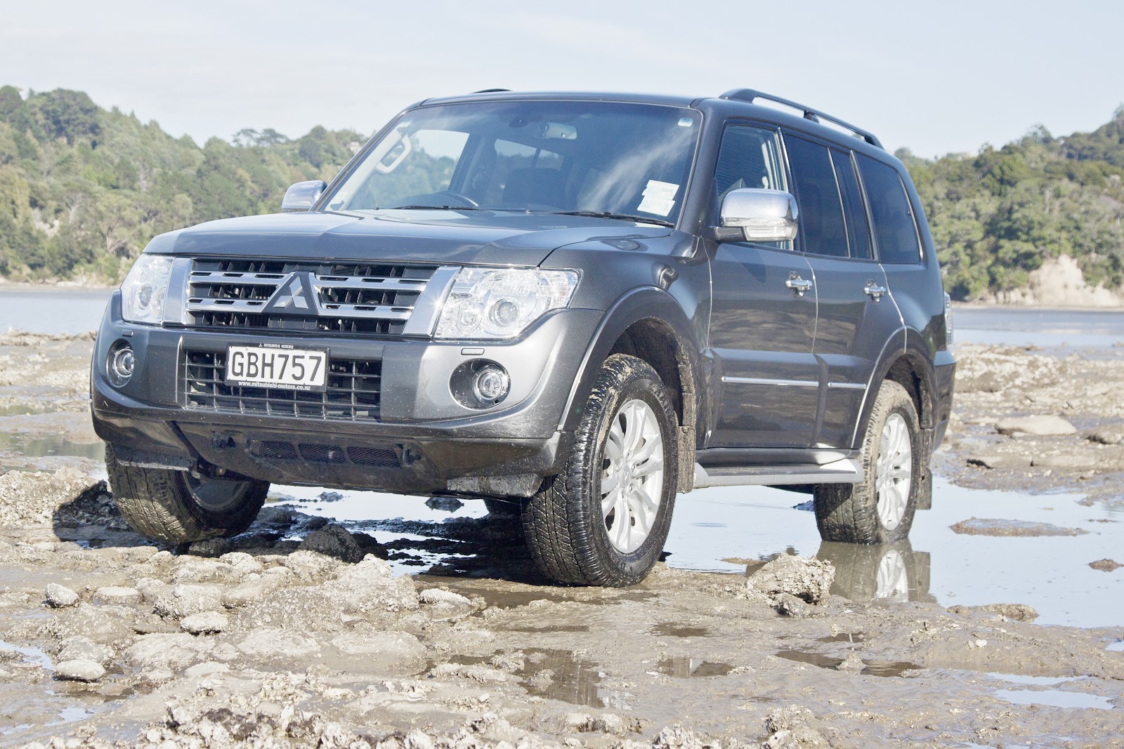 4WD Newz: Pajero's generation gap