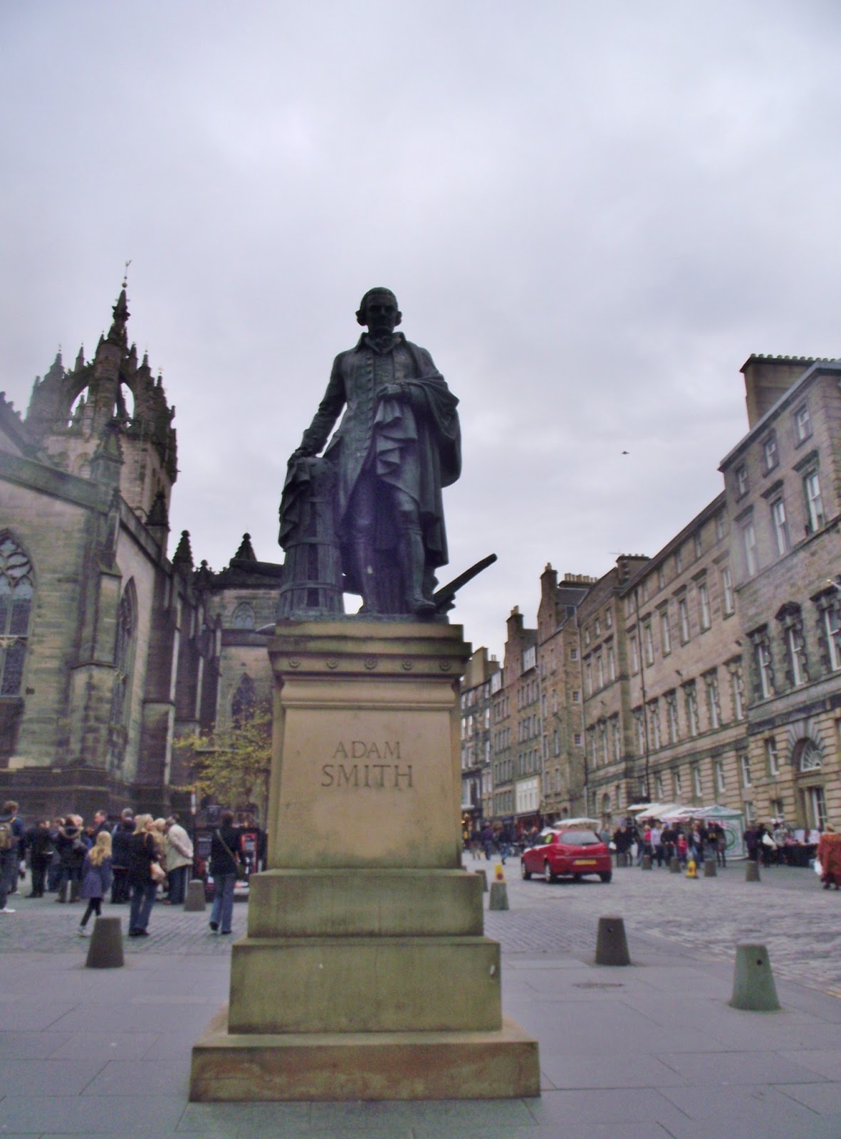 Bon VOYAGE!!: Paseo por el centro histórico de EDINBURGH, Escocia