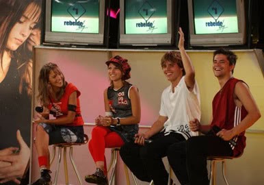 Hermosa LULU !: Erreway - Lima, Peru - Tv Show - 2004