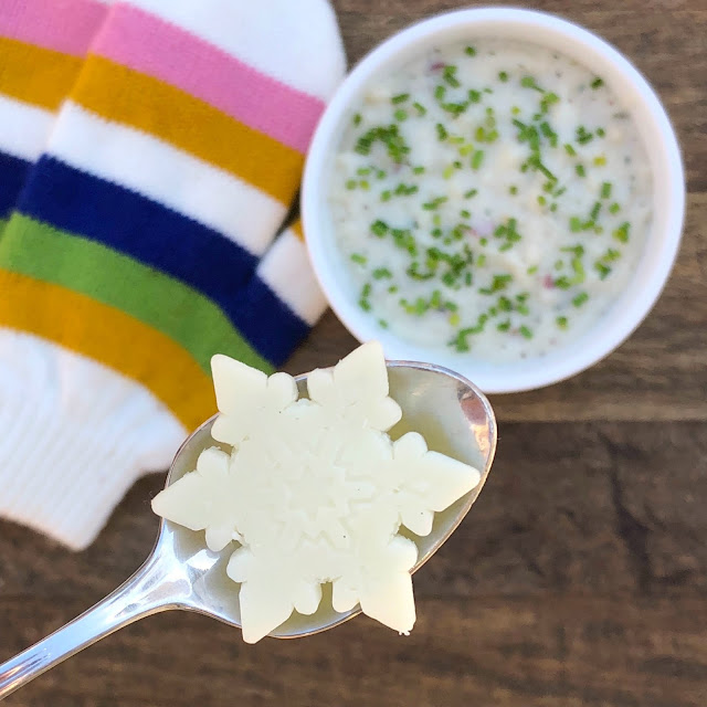 Jac o' lyn Murphy: Snowflake topped Potato Soup