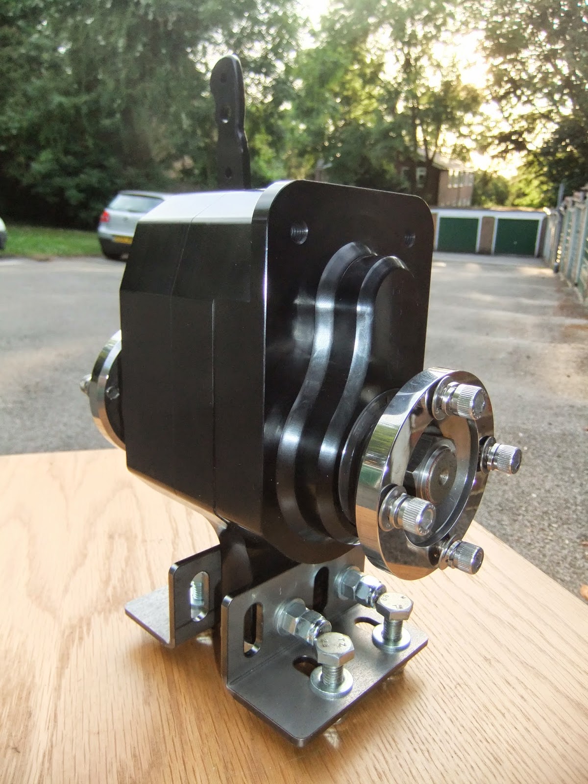 MAC'S REPLICA MORGAN 3 WHEELER BUILD: June 2014