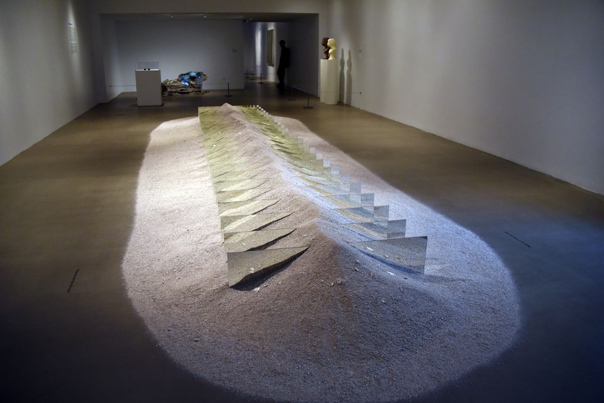 Exposition Art Blog: Land Art Robert Smithson