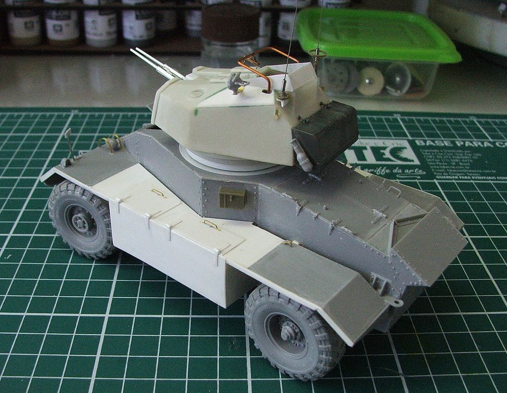 Panzerserra Bunker- Military Scale Models in 1/35 scale: AEC Mk II AA ...