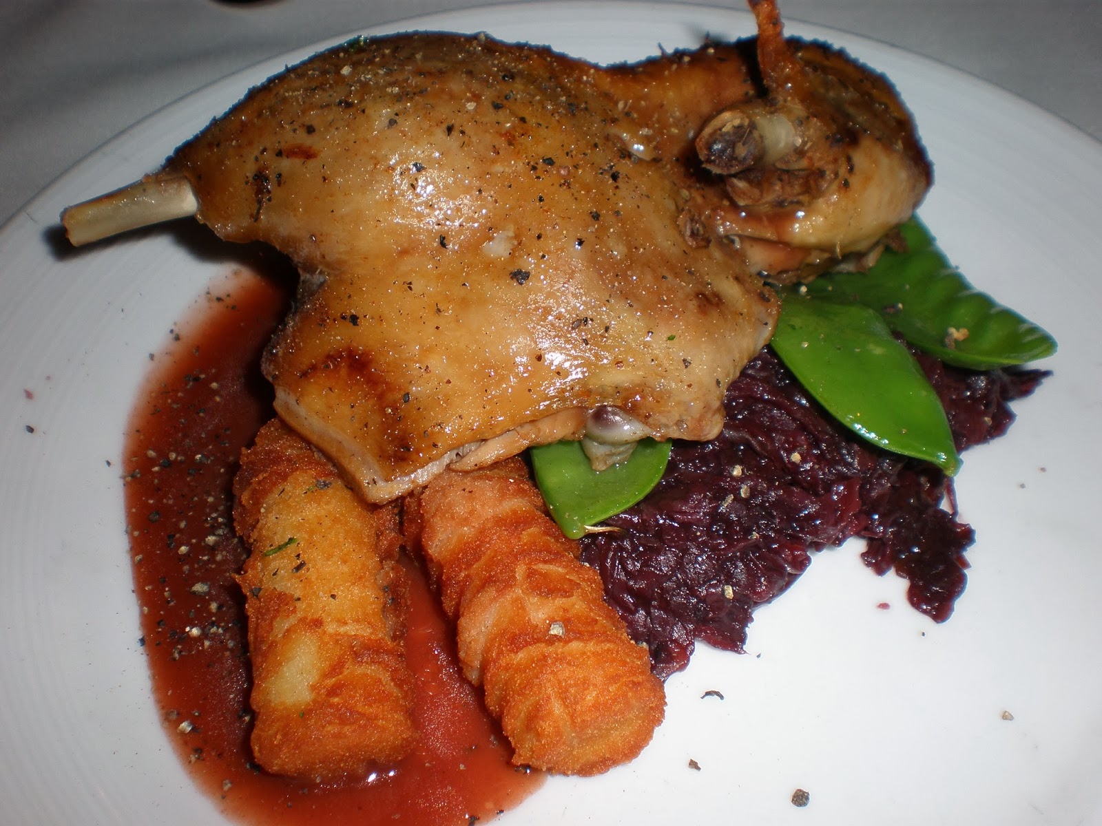 Jarrah Jungle: Cruise Ship: Food Glorious Food