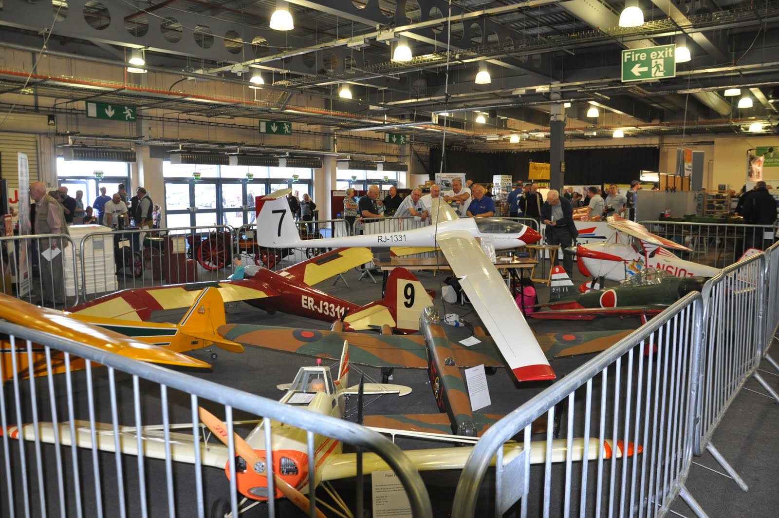 Etherow Model Boat club
