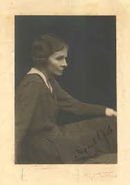 Female Poets of The First World War: Margaret Postgate Cole (1893 ...