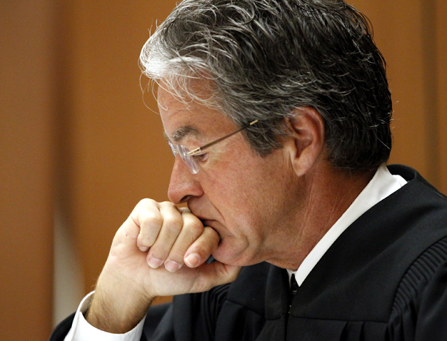 Independence of Representation in Court and Judicial Accountability in ...