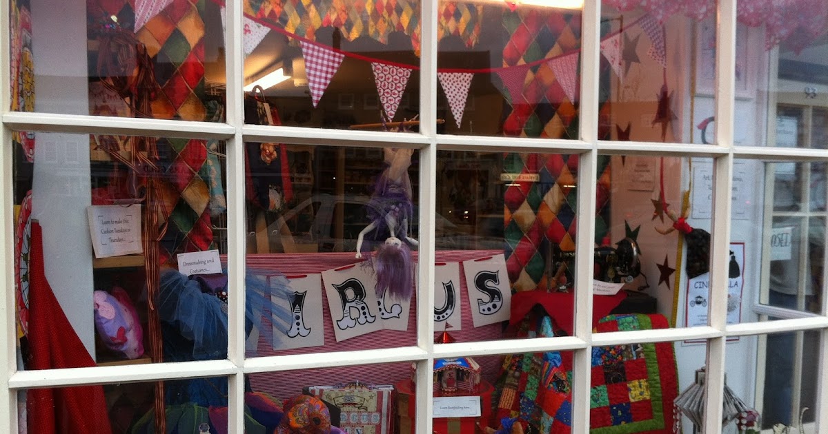 The Old Art Room: Circus Window