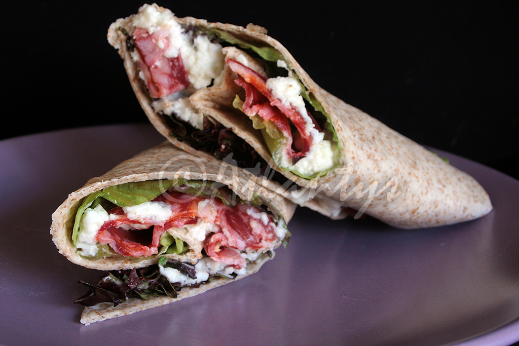 Terapia do Tacho: Wrap de salame e mozzarella (Salami and mozzarella wrap)