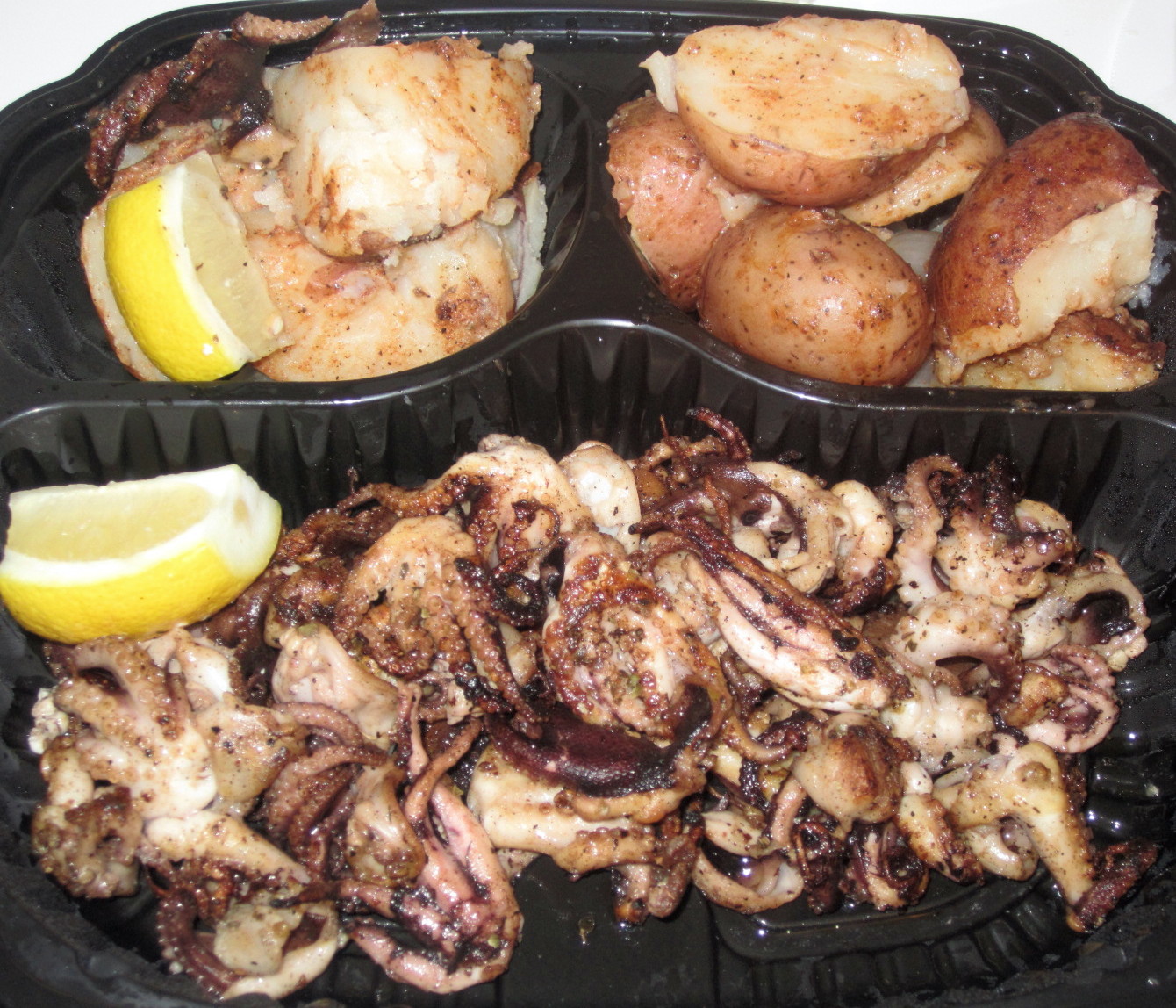 Elaine Travels: Papa Cristo's, a Taste of Greece