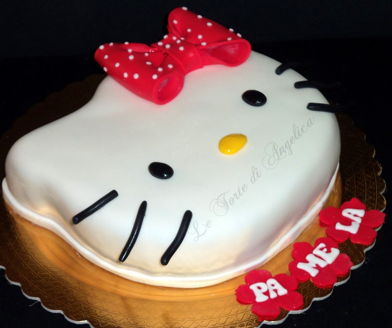 Emozioni in torte- Le torte di Angelica: Hello Kitty face cake