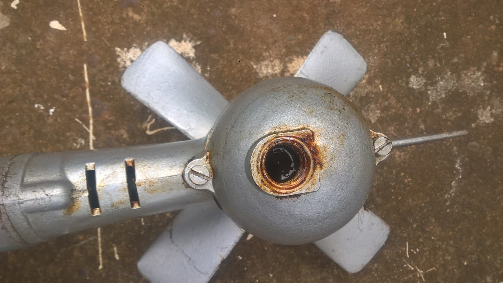 Sailing into the Sunset: How to service a British Seagull outboard