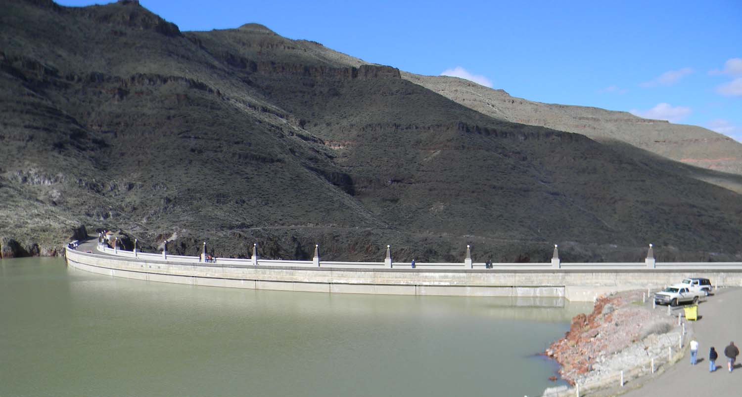 Owyhee Agriculture: Dams.