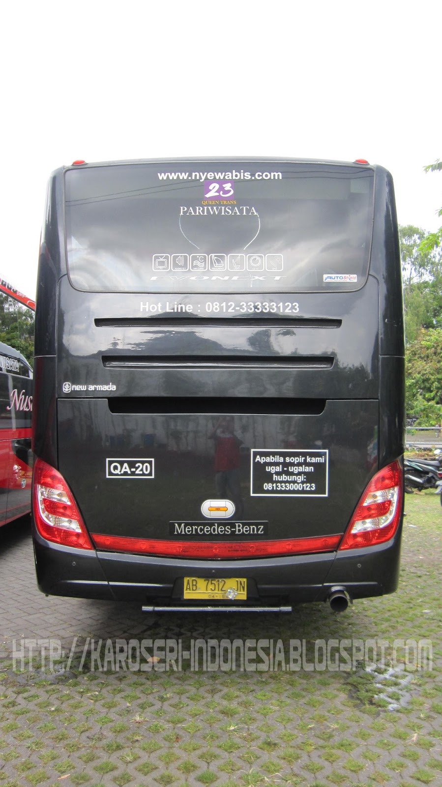 JETBUS HD (Adi Putro) VS EVONEXT (New Armada) | F-trans | Tourism Transport
