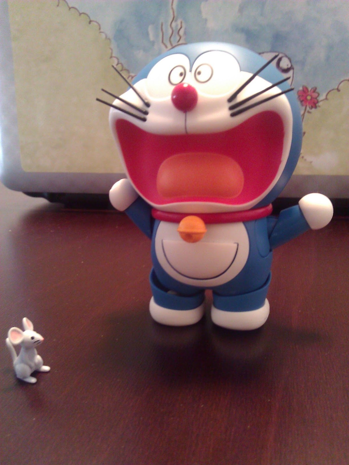 The Good Kind of Geek: Bandai Robot Tamashii Doraemon reviews