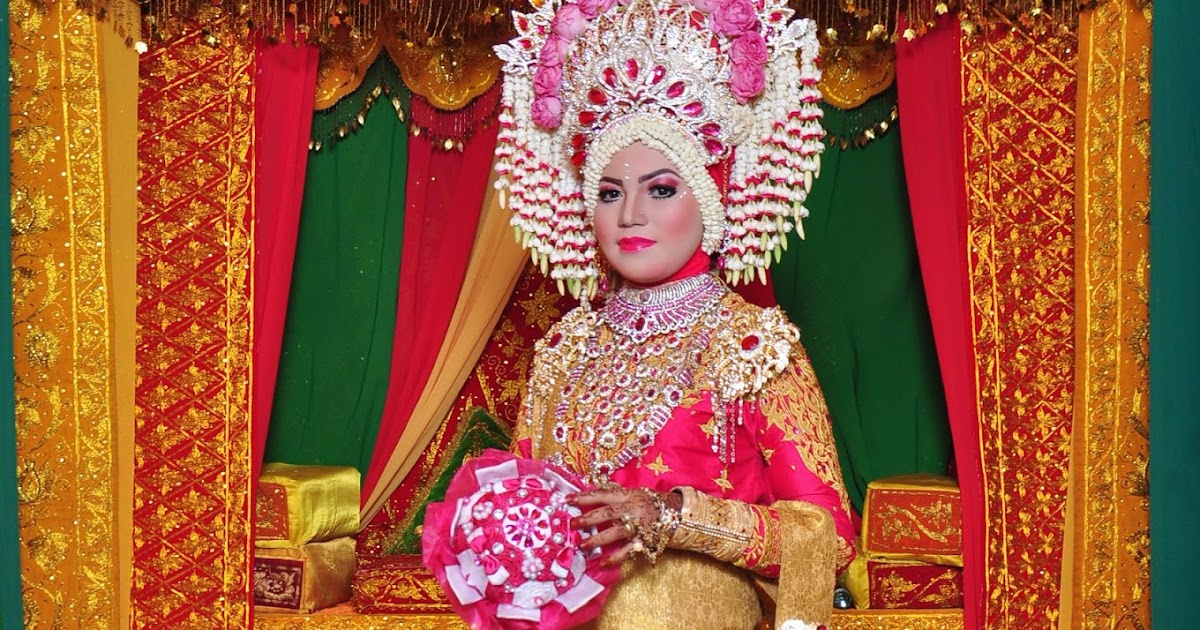 Pakaian Adat Aceh dan perlengkapannya busana aceh | Apotik Hidup + (nuansa)