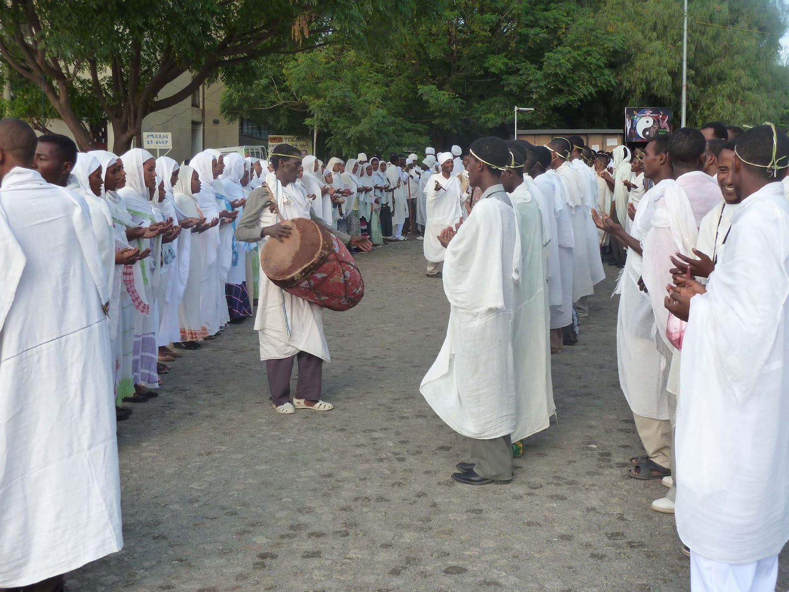 el & marty in hawassa: Orthodox Easter at Hawassa University: Melkem Fasika