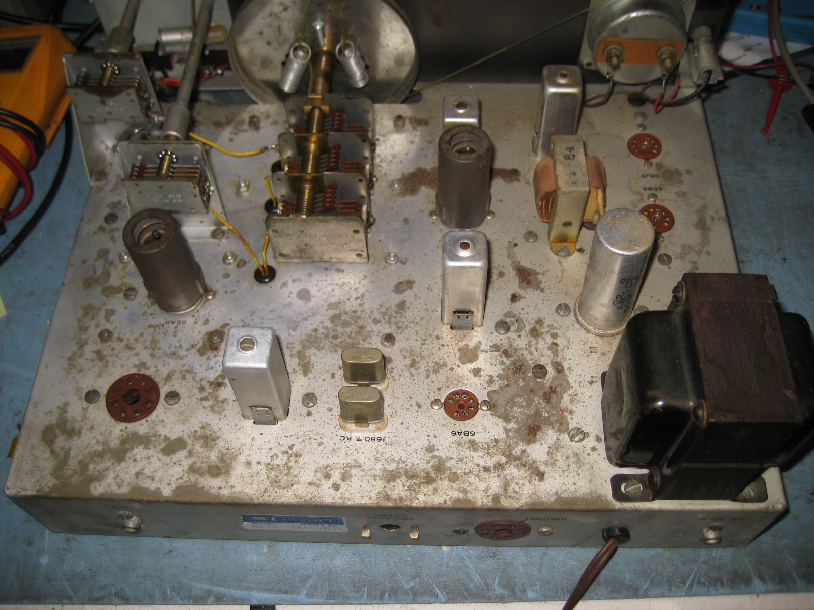 K6JCA: Solid-stating the Heathkit HR-10 Receiver