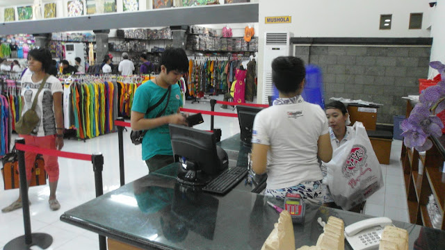 Kiwi Teo: Bali : Shopping @krIsna , Agung Bali