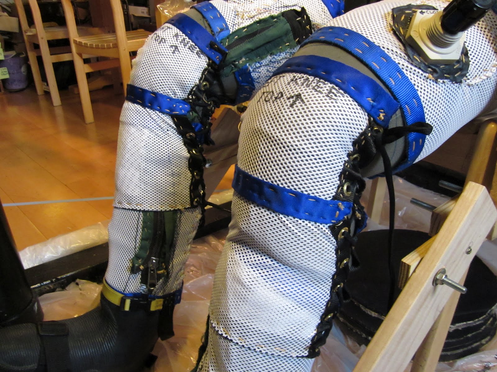 Immanyarok: Pressure Restraint Garment Work - 4psi