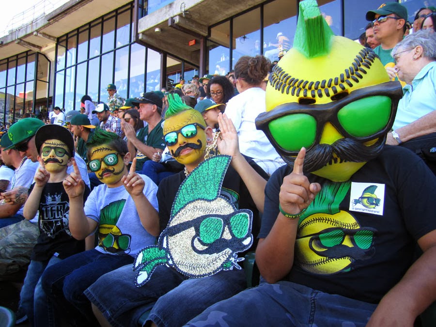 Captive Wild Woman: All the way with the Oakland A's - Superfan Roundup