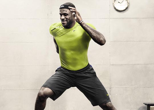 Présentation de la tenue Nike Pro Combat Compression Hypercool Speed