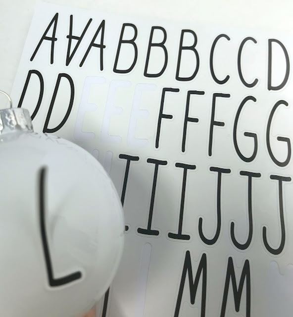 michelle paige blogs: Easy Lettered Christmas Ornaments with Stickers