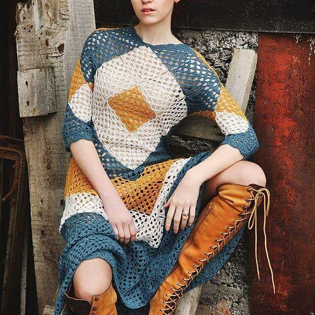 crochelinhasagulhas: Vestido com squares coloridos em crochê