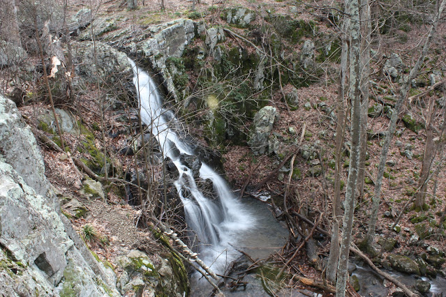 Hiking Shenandoah: Overall Run Falls