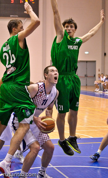 Krūmiņu duets atnes uzvaru @BKJelgava pār līgas līderkomandu @BKValmiera