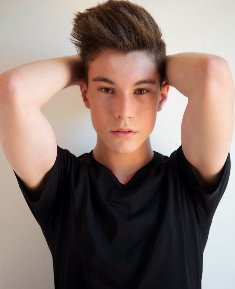 Susana Pérez TV: PABLO MONFORT ESTRENA CON GRAN ÉXITO "POISON".