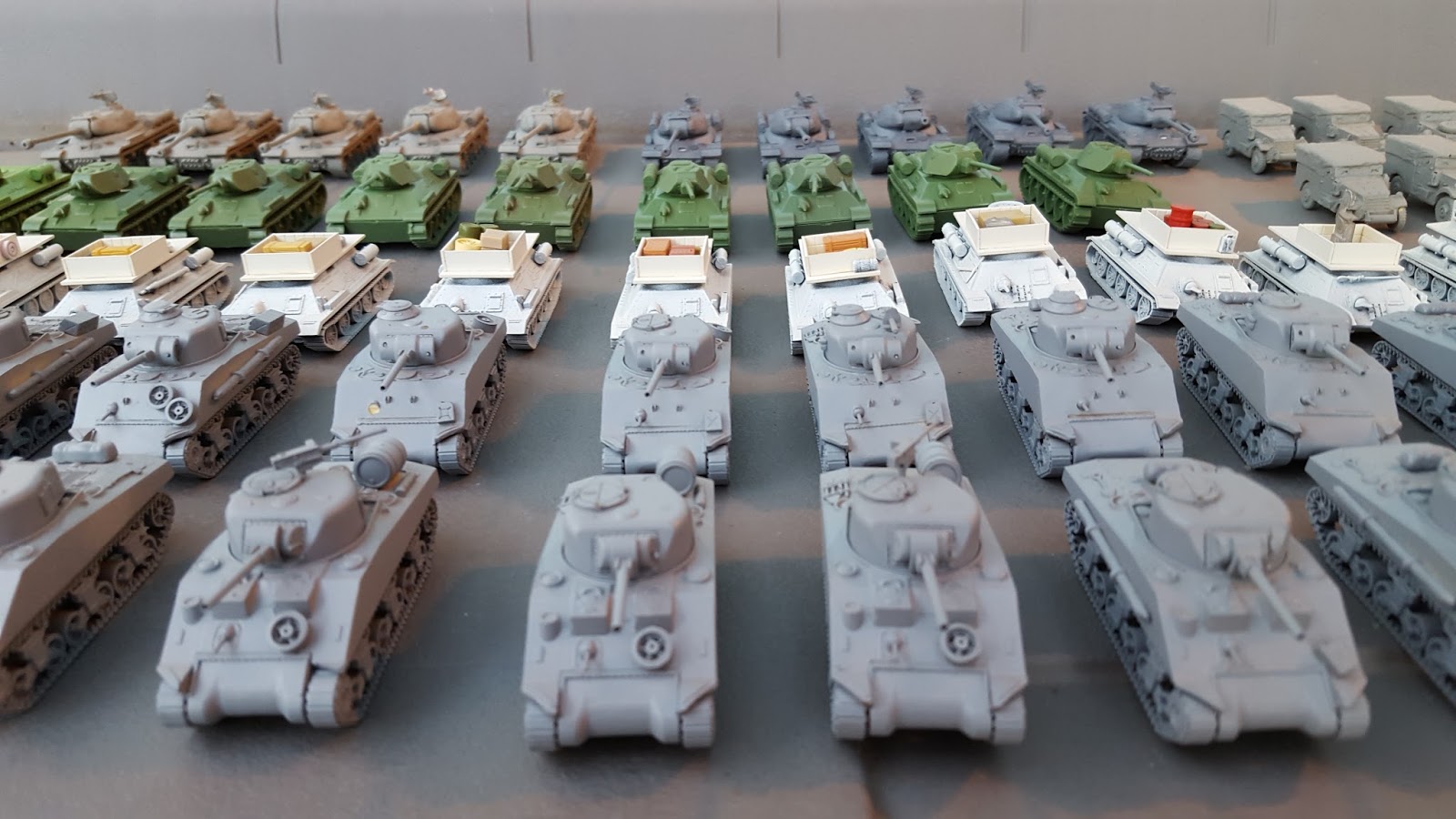 Russian JS II Tanks - Giri Toys