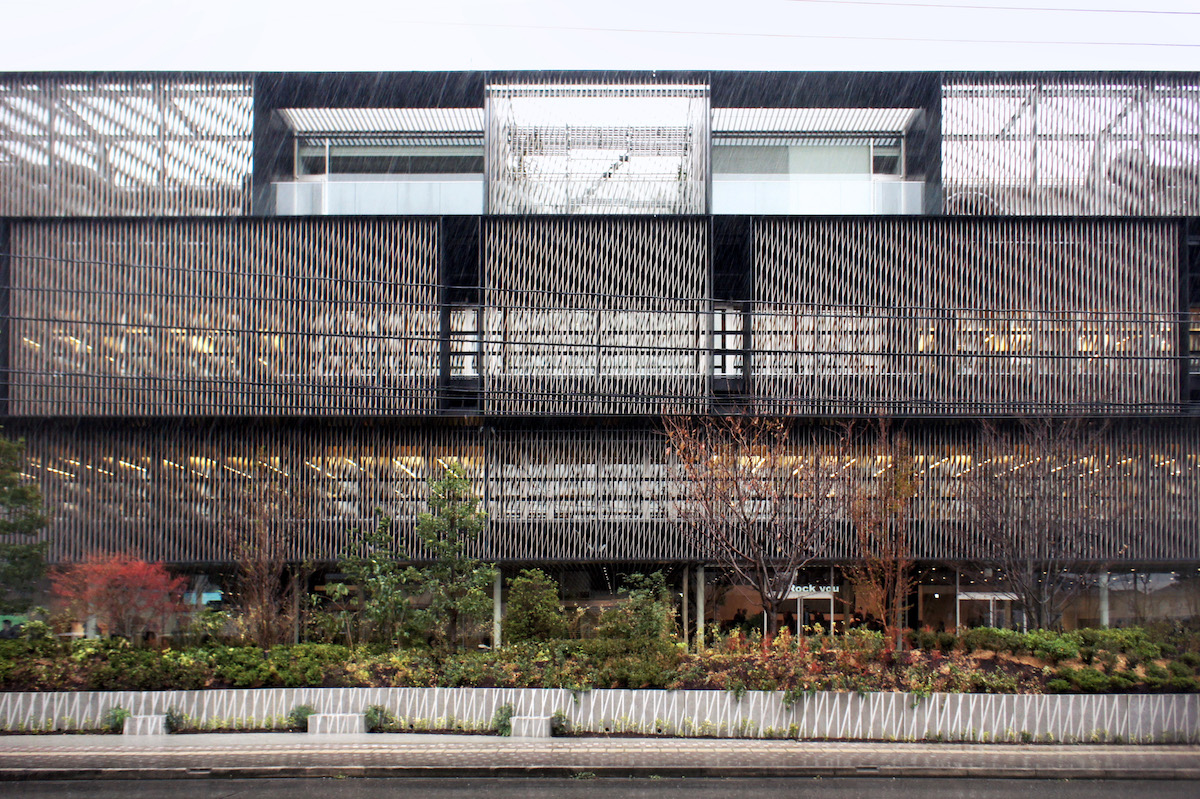 japan-architects.com: 小堀哲夫による「NICCAイノベーションセンター」