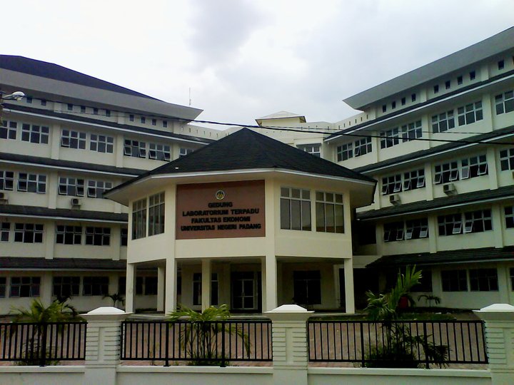 UNP News and Other Upadate Information: Transformasi FE UNP Menuju ...