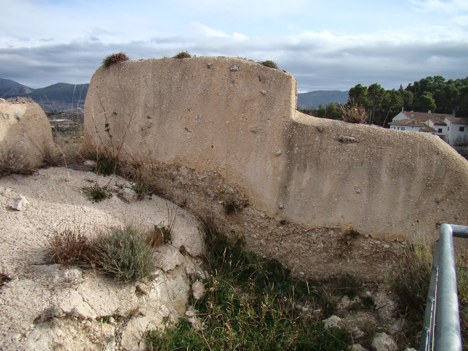 Castillos Españoles: CASTILLO DE PENELLES - COCENTAINA - ALICANTE