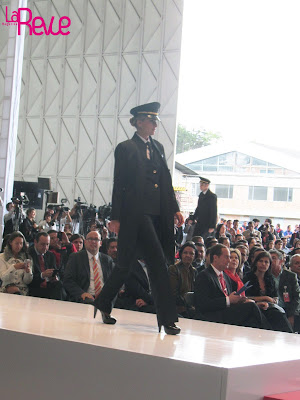 HISTORIA Y EVOLUCION DE AVIANCA: UNIFORMES DE AVIANCA