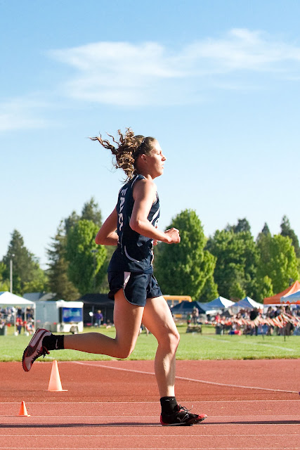 Molly Roloff places 6th at state in the 3000M | Falcons Athletics