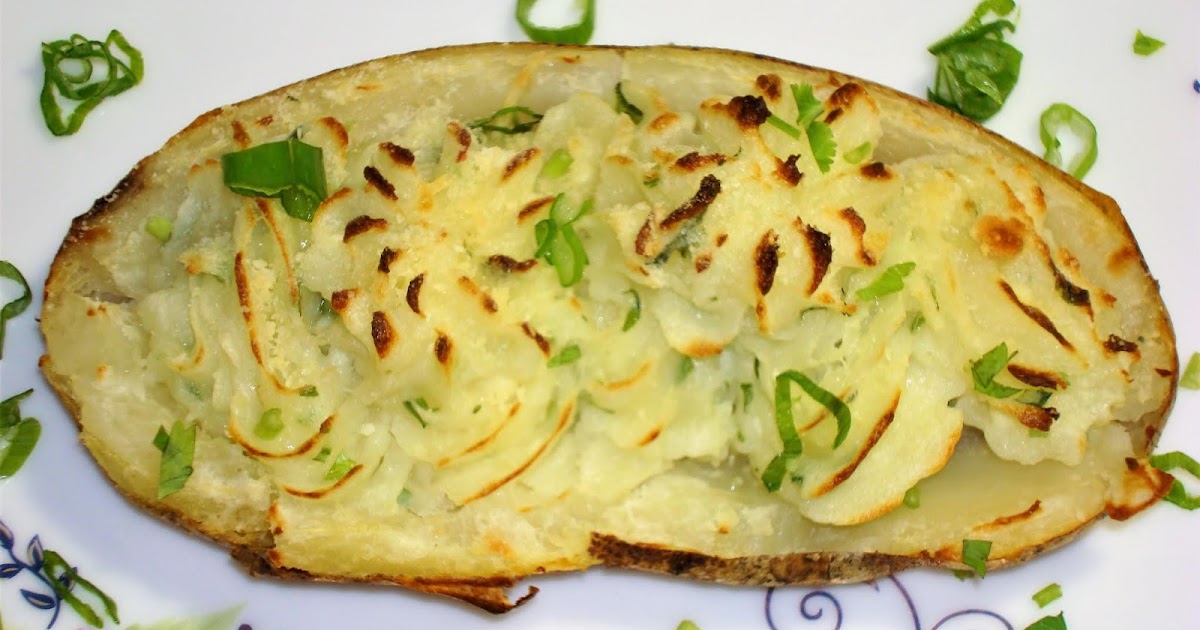 LA COCINA DEL POLLO: PAPAS ASADAS RELLENAS CON PURE DE QUESO DE CABRA